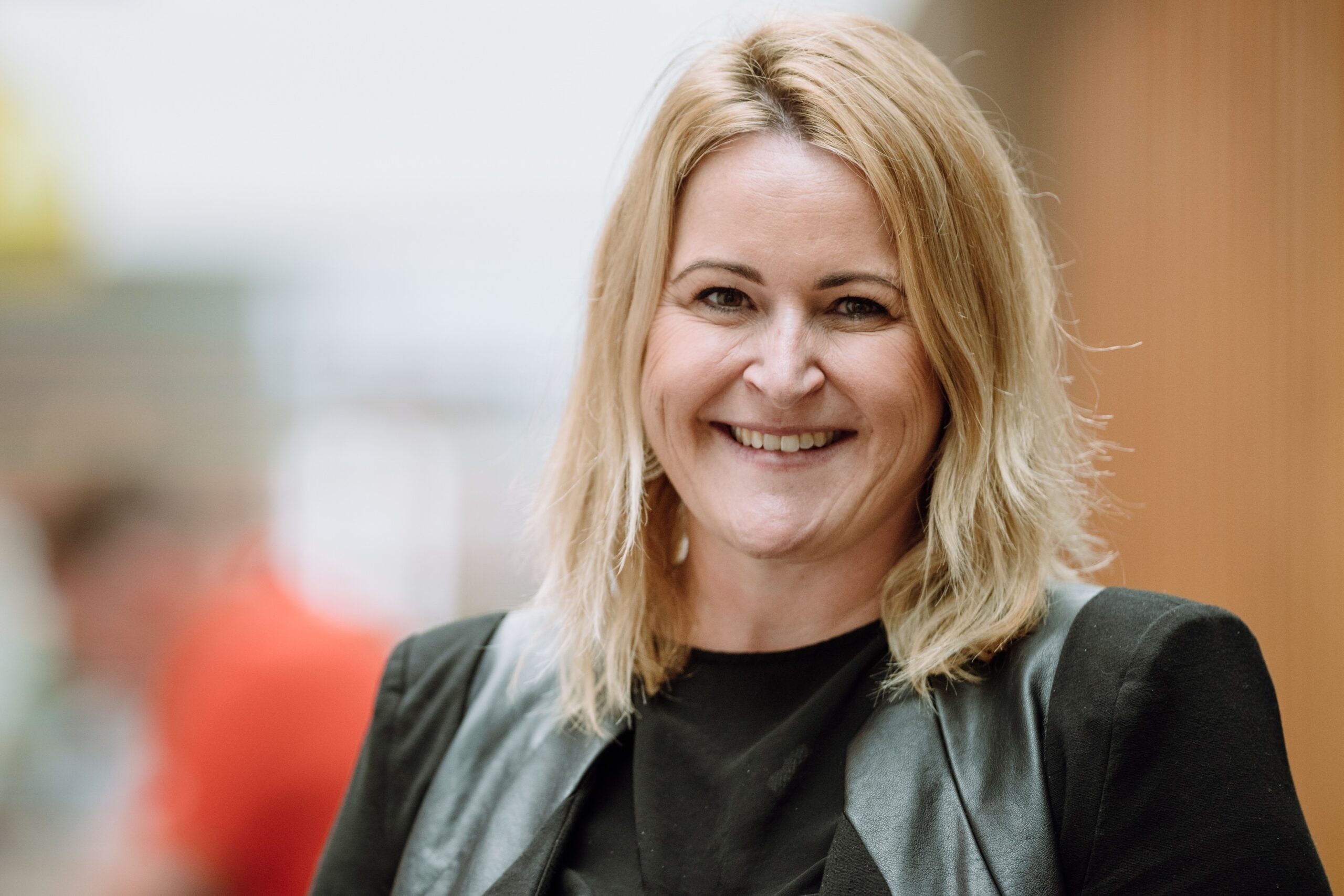 Warehouse Stationery donates ad-space to businesses | NZBusiness Magazine